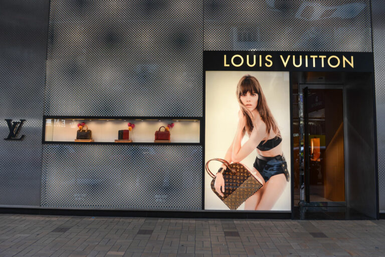 What Are Louis Vuittons Most Desirable Bags - ZOMG! Candy