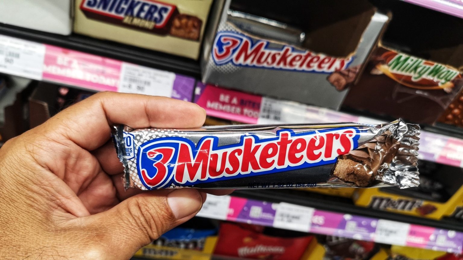 Three Musketeers Candy: Still Sweet After 90+ Years - ZOMG! Candy